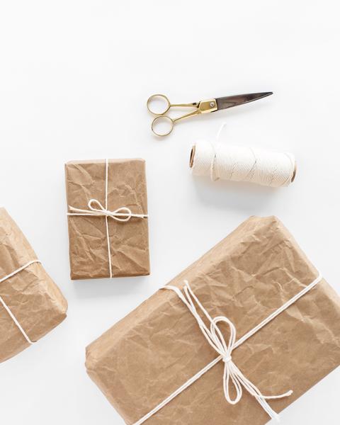 Recycled Kraft Wrapping Paper Roll – Knot & Bow